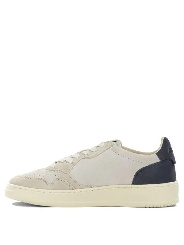 AUTRY Medalist Low' Low Top Sneakers - Blue