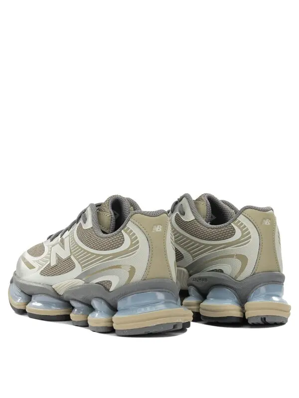 NEW BALANCE Abzorb 2000' Low Top Sneakers