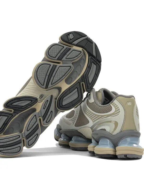 NEW BALANCE Abzorb 2000' Low Top Sneakers