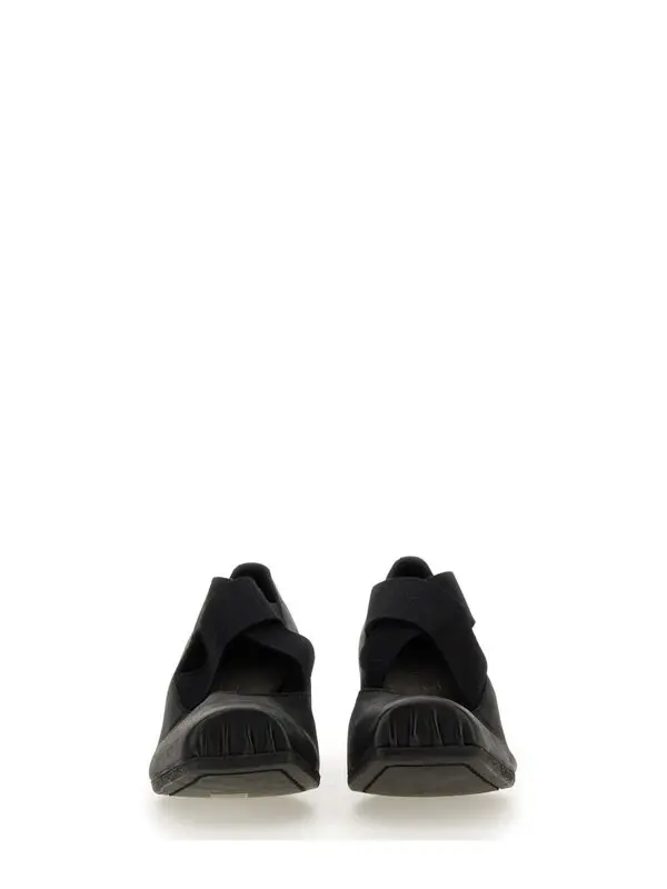 UMA WANG Ballerina In Pelle Con Tacco Medio