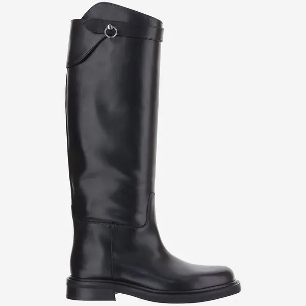 POEVE Leather Boots With Decorative Strap