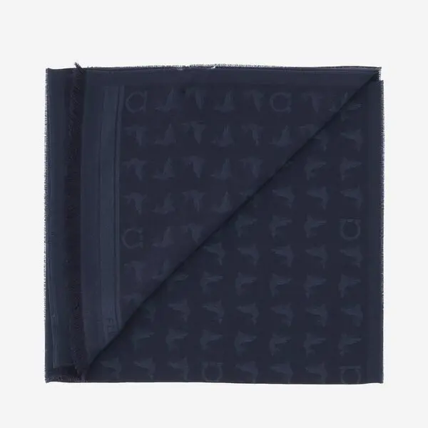 FERRAGAMO Woln Scarf With Patterned Design
