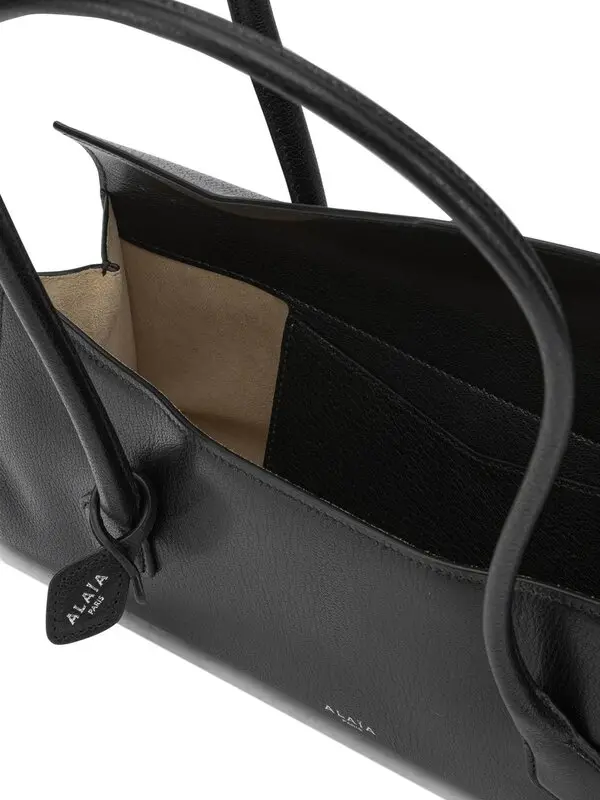 Alaïa Le Teckel Flap' Medium Shoulder Bag