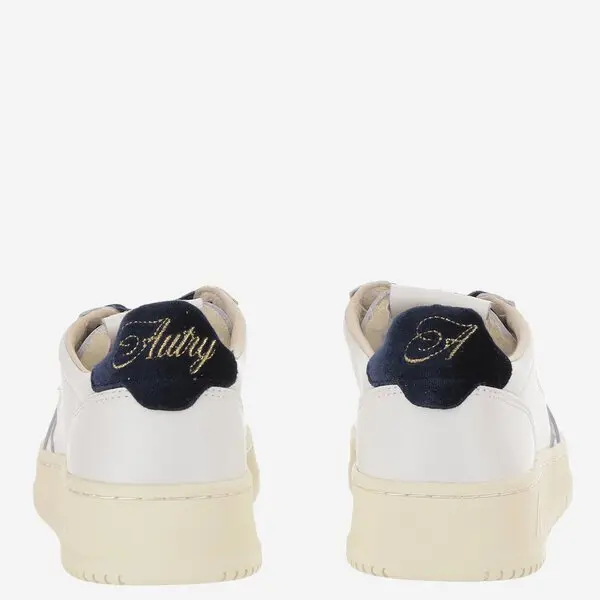 AUTRY Medalist Low Leather Sneakers - White