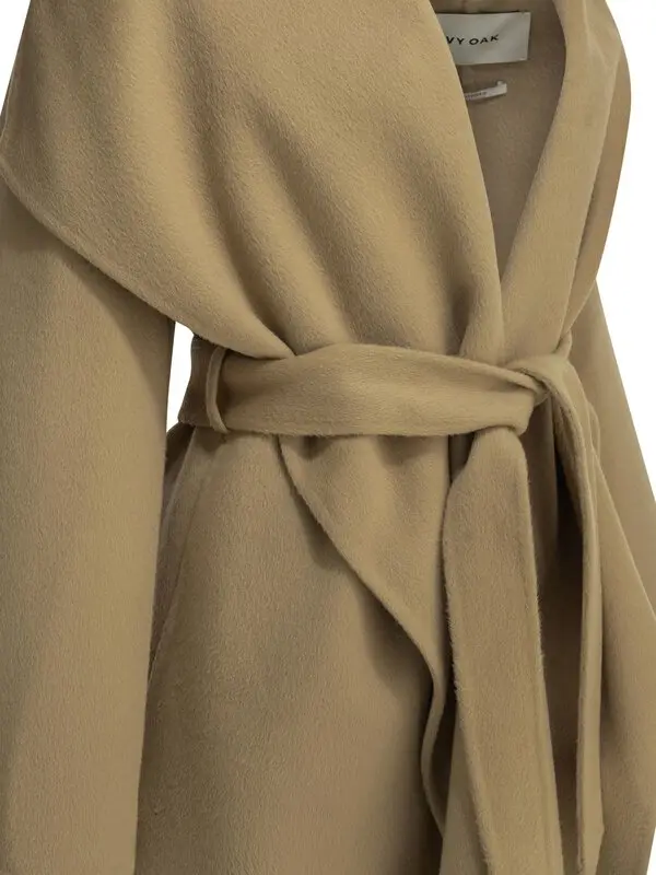 IVY OAK Jackets & Coats