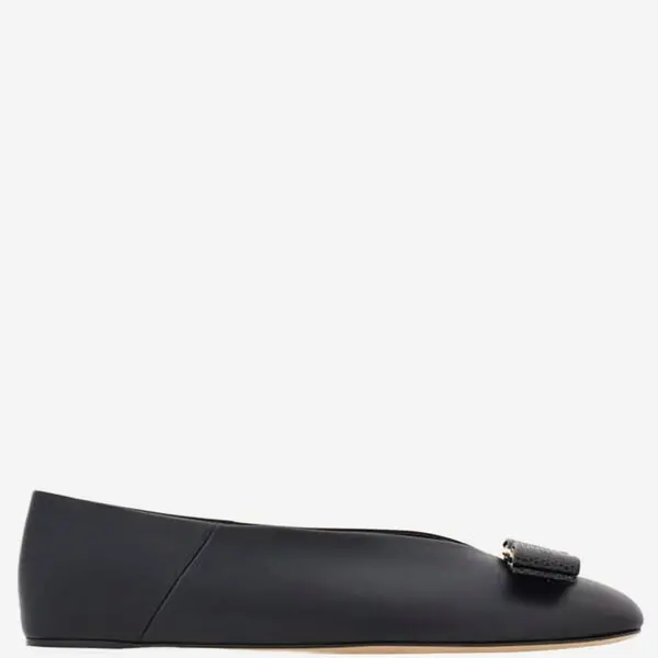 FERRAGAMO Vanna Leather Ballerina Flats