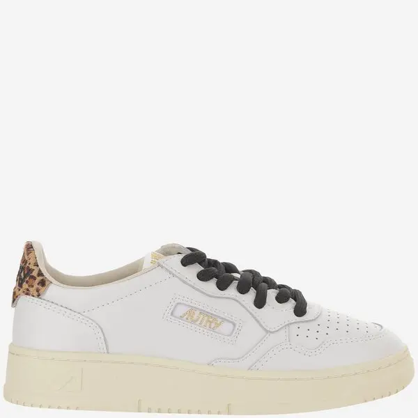 AUTRY Medalist Low Leather Sneakers - White