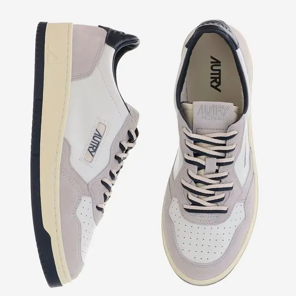 AUTRY Medalist Low Leather Sneakers - Navy