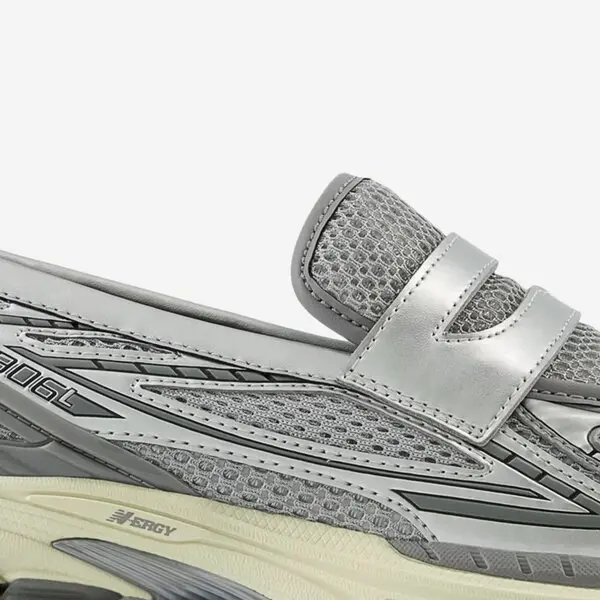 NEW BALANCE Sneakers 1906 L - Silver