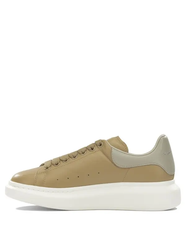 MC QUEEN Sneakers & Slip On