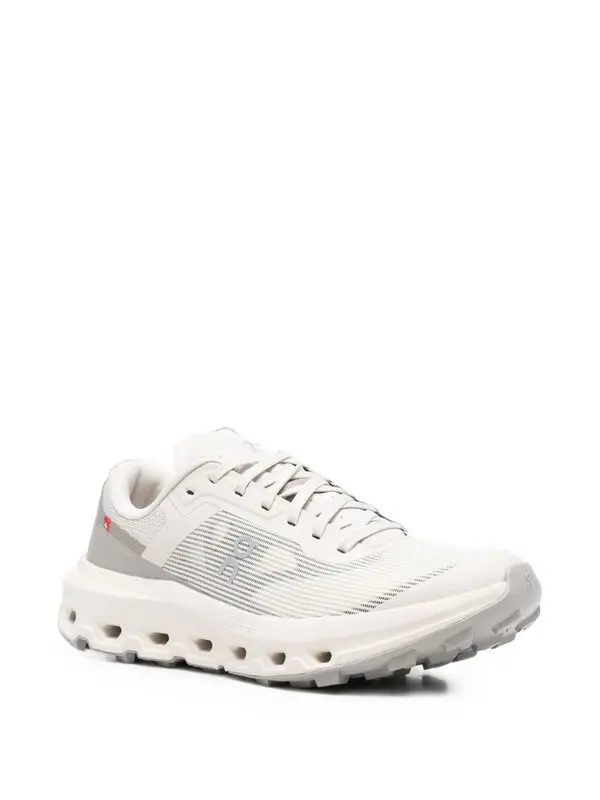 On Cloudvista 3 Sneakers