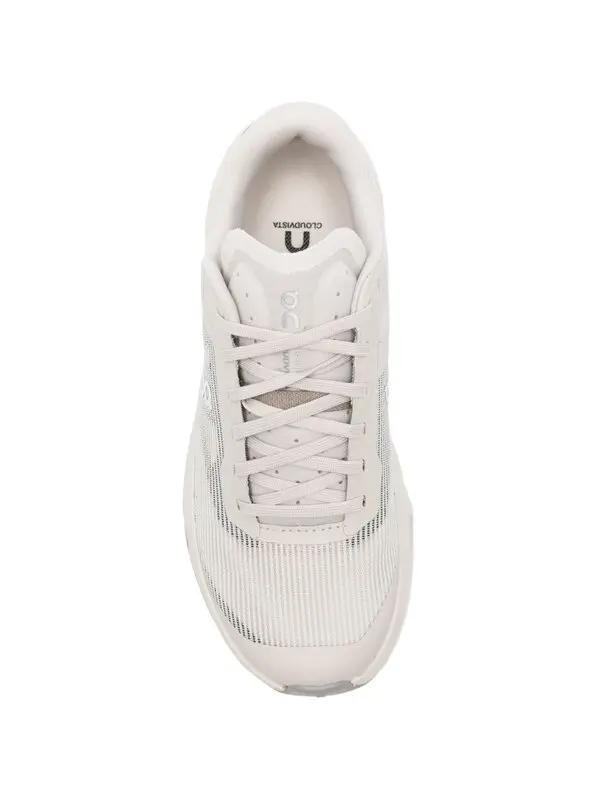 On Cloudvista 3 Sneakers