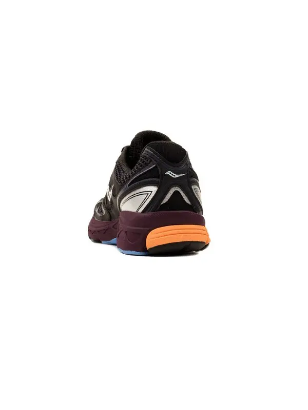 Saucony Sneakers