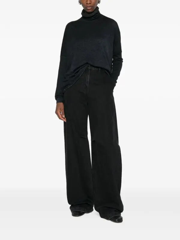Avant Toi Ultralight Cashmere Turtle Neck Sweater
