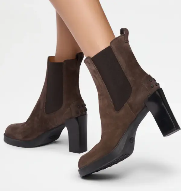 TOD'S Suede Chelsea Boots
