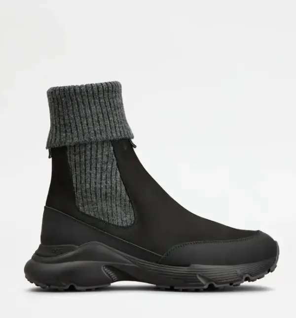 TOD'S Nabuk Chelsea Boot - Nero