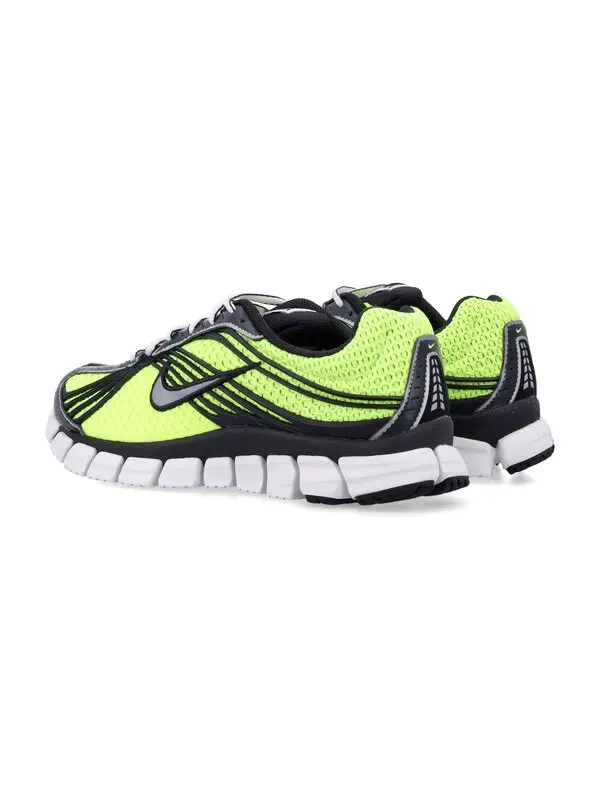 Nike Sneakers - Volt