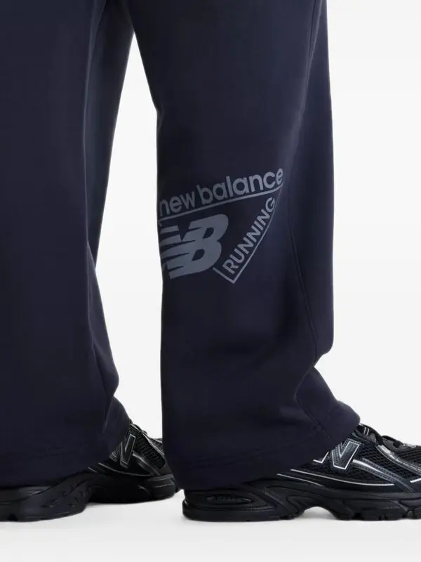 NEW BALANCE Logo Sweatpants