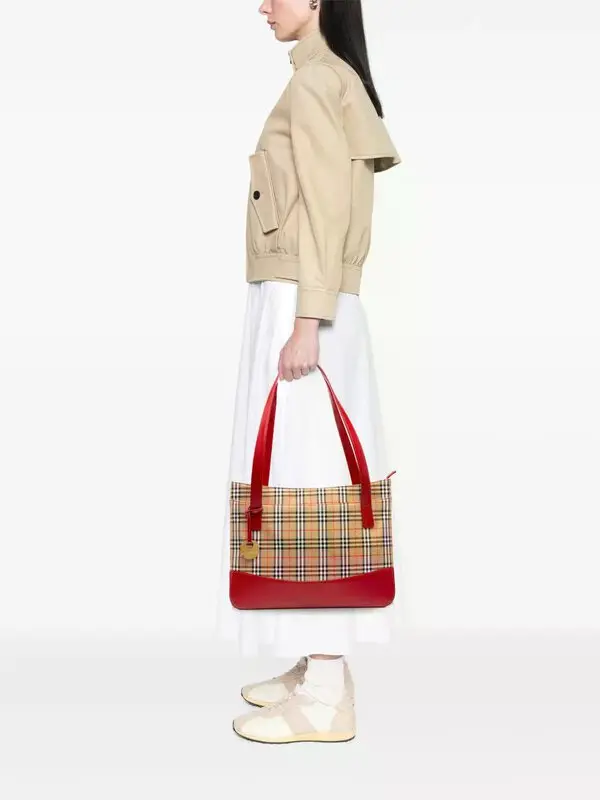 Burberry 2000-2017 Haymarket Check Canvas Tote Bag