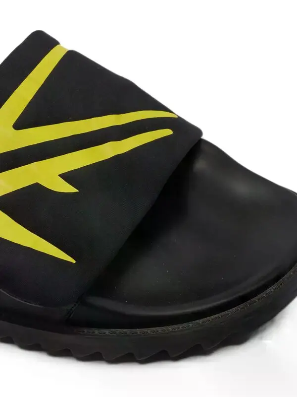 Fendi Logo-print Pool Slides