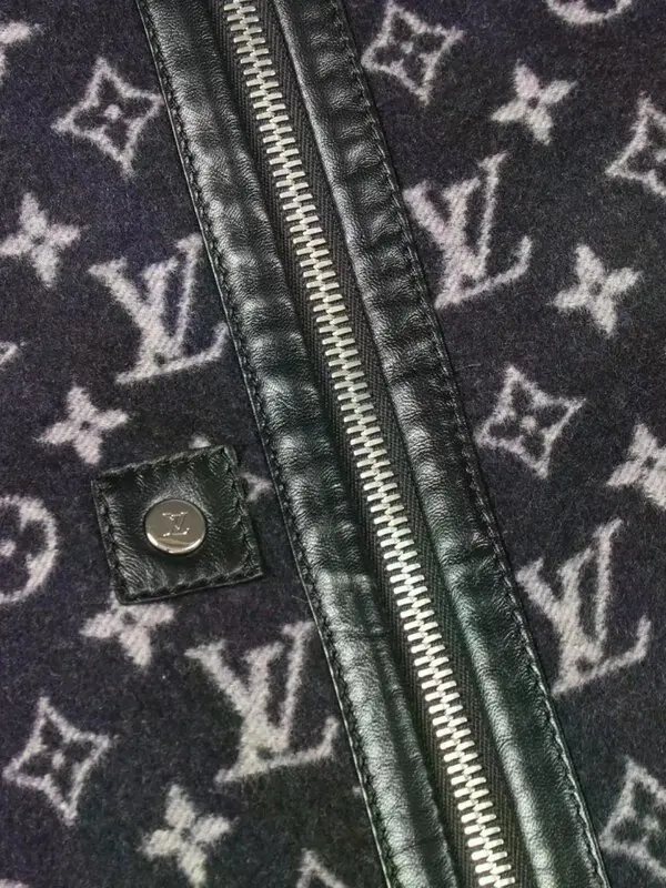 LOUIS VUITTON 2010s Monogram-pattern Reversible Cape