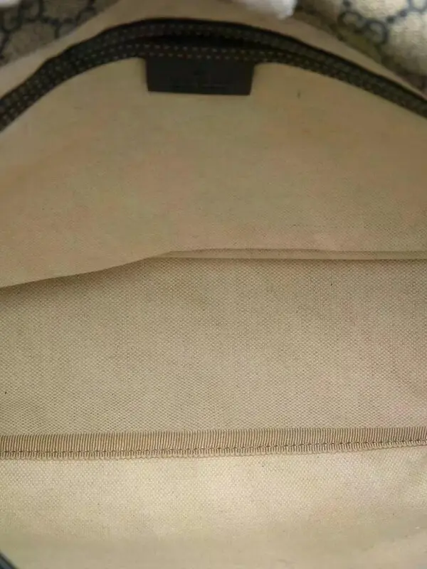 Gucci 2016-2026 Gg Supreme Crossbody Bag