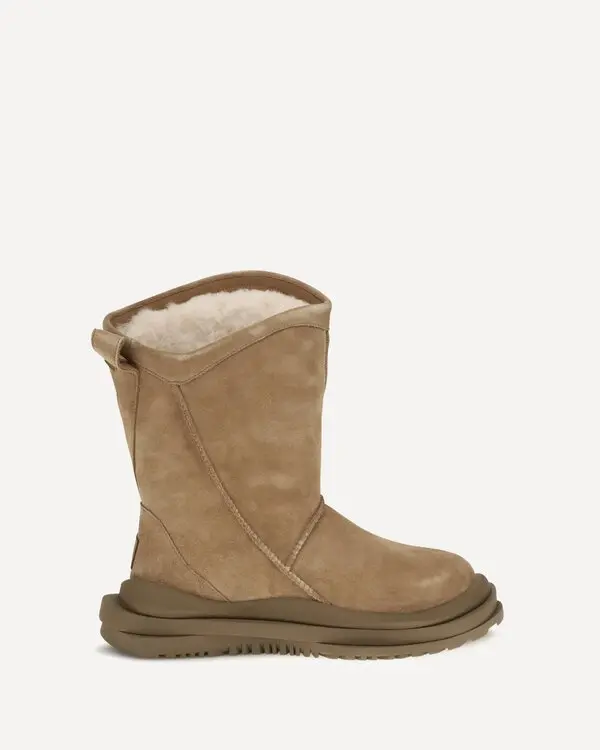 UGG Classic Distort Suede Boots - Brown