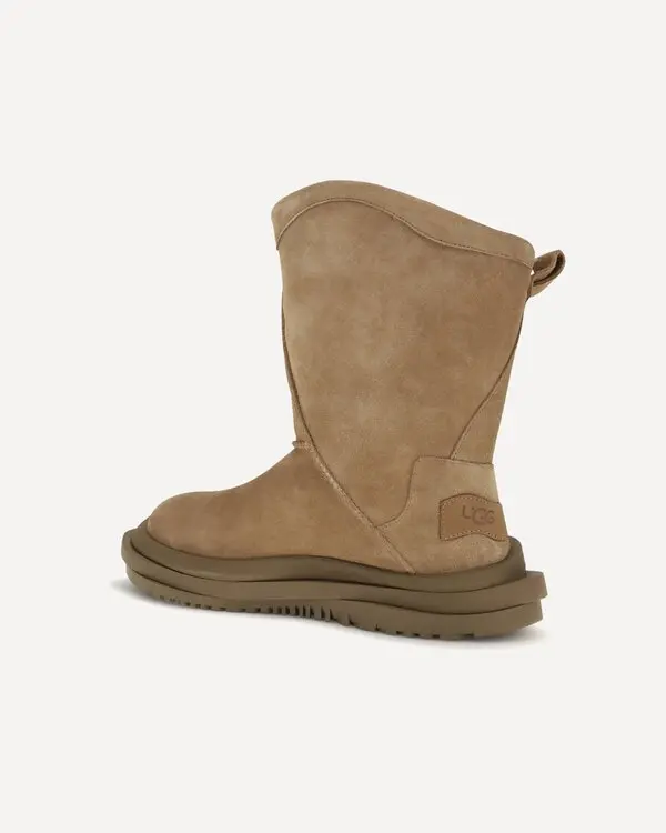 UGG Classic Distort Suede Boots - Brown