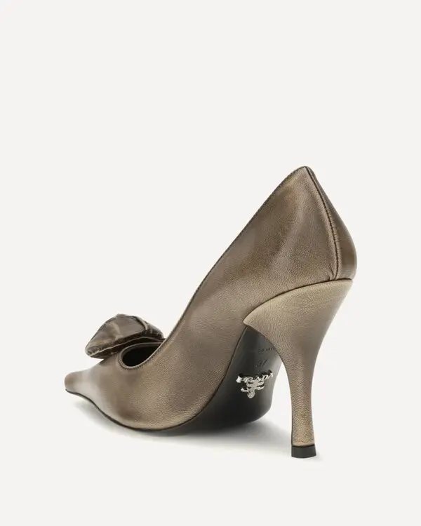 Prada Leather Pumps With Rose Appliqu