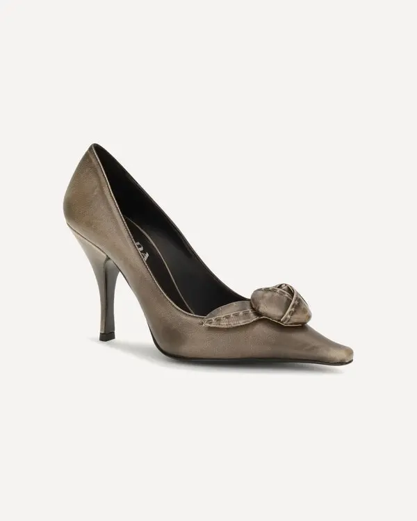 Prada Leather Pumps With Rose Appliqu