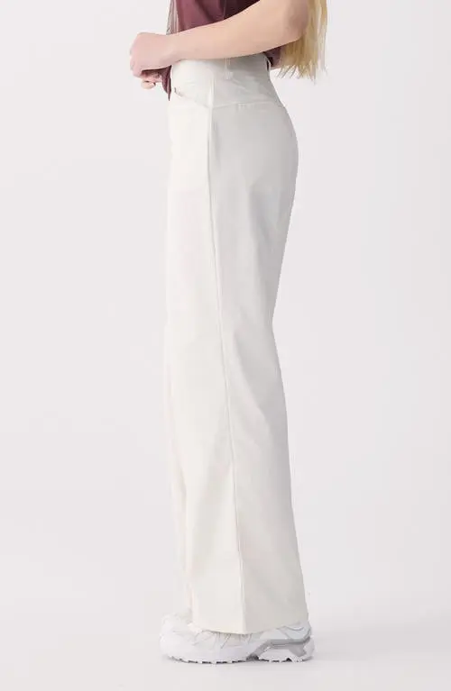 LOLE Momentum Travel Trousers - Birch