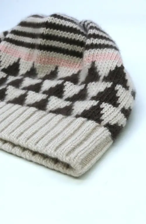 Portolano Cashmere Hat In Nordic Design - Ivory Combo
