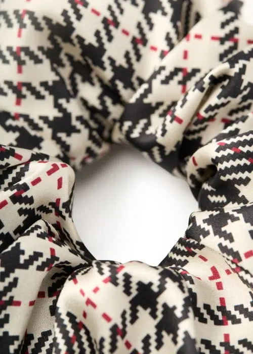 OLAH Cordellia Silk Scunchie