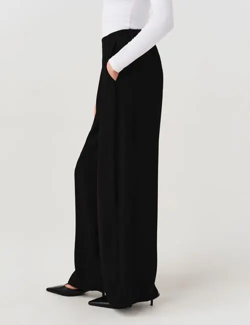 GHOST LONDON Andie Pleated Wide Leg Crepe Trouser - Black