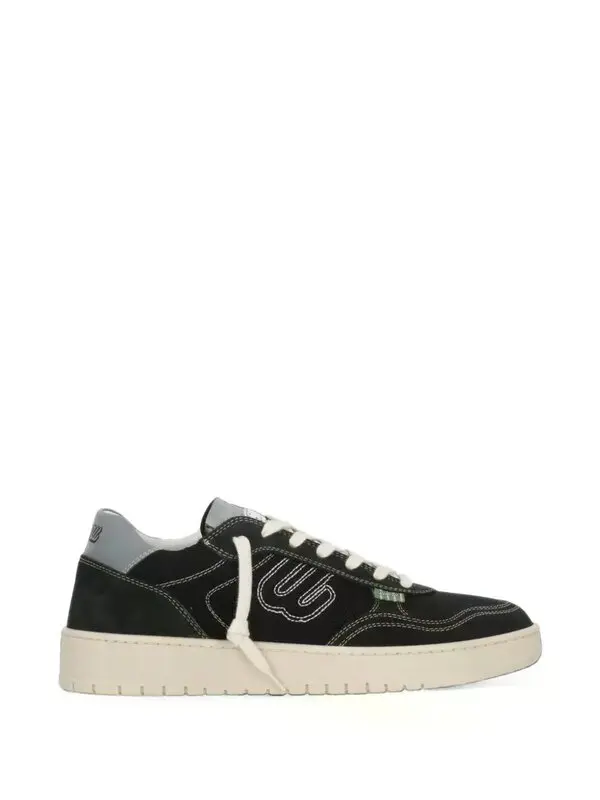 EVENU Logo-patch Panelled Sneakers