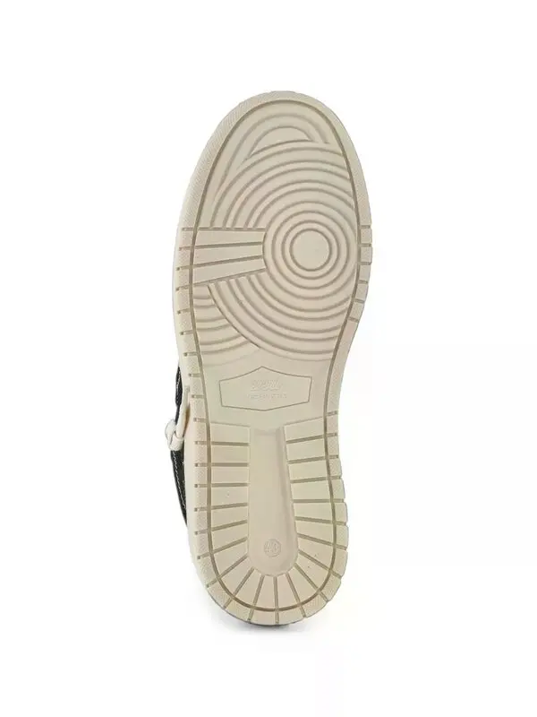 EVENU Logo-patch Panelled Sneakers