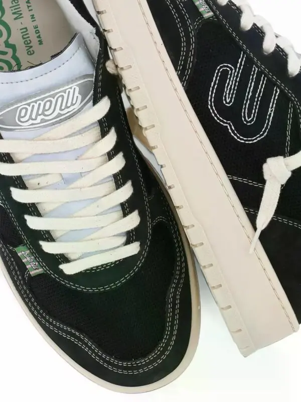 EVENU Logo-patch Panelled Sneakers