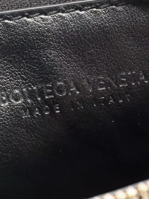 Bottega Veneta 2012-2026 Meidum Nappa Intrecciato Piccolo Pouch Shoulder Bag - Black
