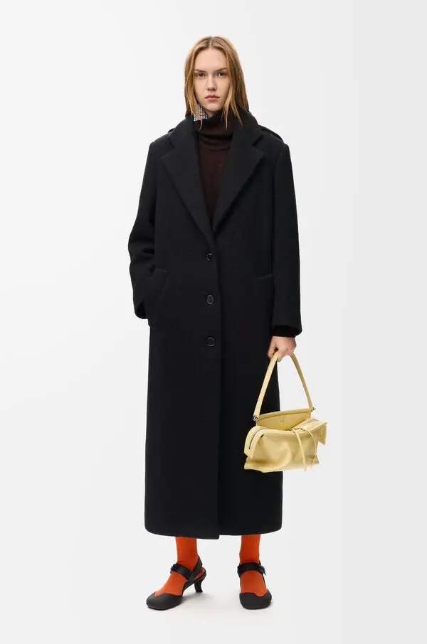 Loewe Hooded Coat In Cashmere - Black