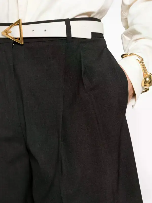 JOSEPH Gabbie Pleated Shorts