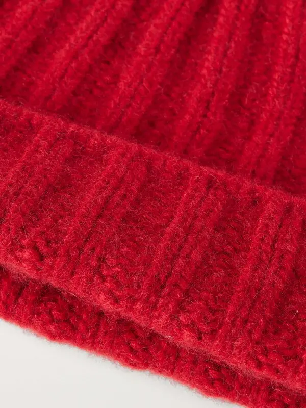 Johnstons Of Elgin Bhaltair Cashmere And Silk-blend Beanie