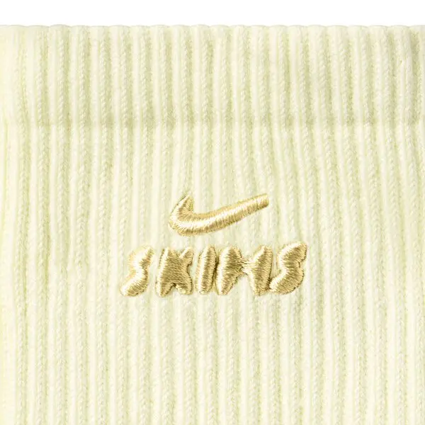 SKIMS Dri Fit™ Pilates Crew Socks | Yellow | Small | Nike Accessories