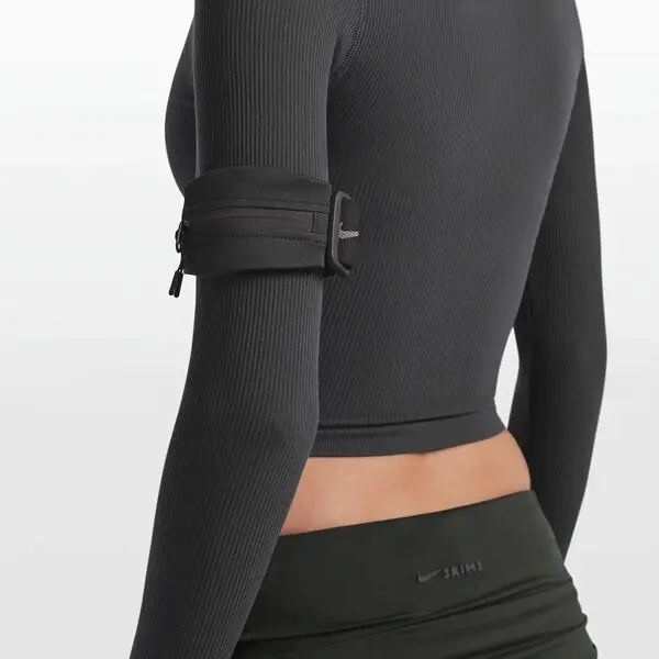 SKIMS Armband | Black | Nike Accessories - Obsidian