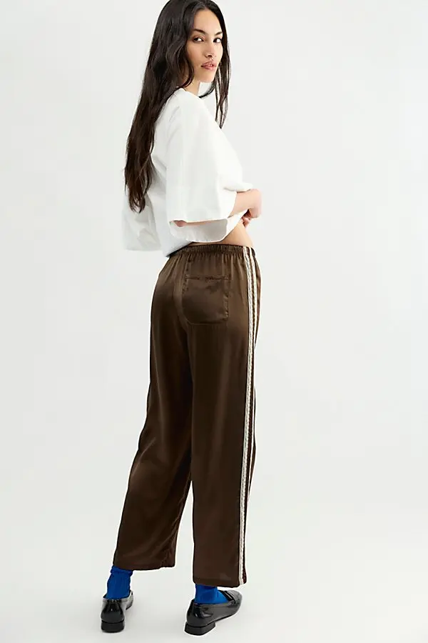 Donni. The Silk Lace Stripe Crop Pants - Espresso