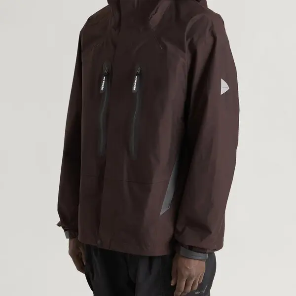 AND WANDER 2.5l Hiker Rain Jacket