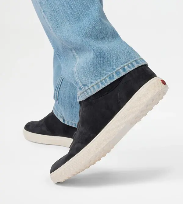 TOD'S Low-top Sneakers