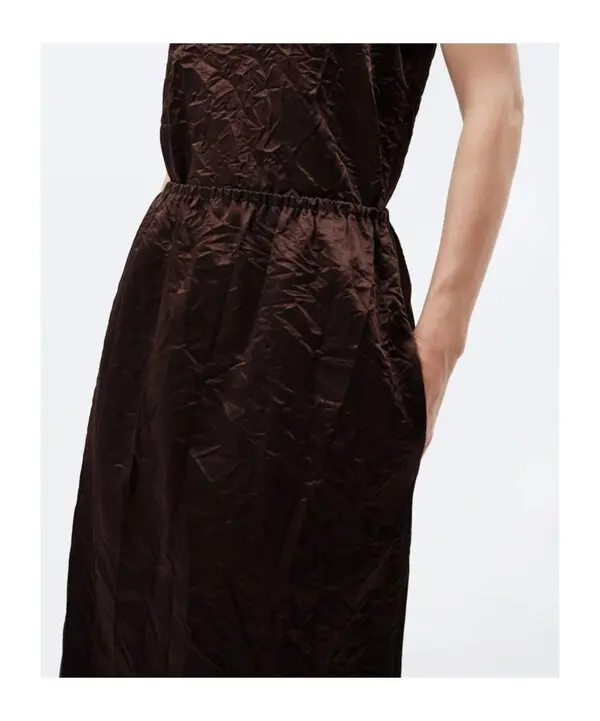Carven Pull-on Skirt In Crushed Satin