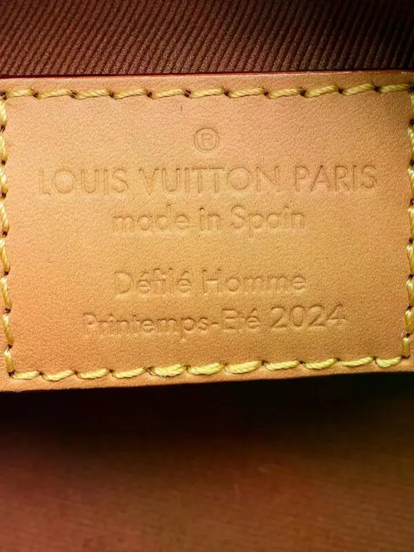 LOUIS VUITTON 2021-2026 Damier Pop Chess Messenger Satchel