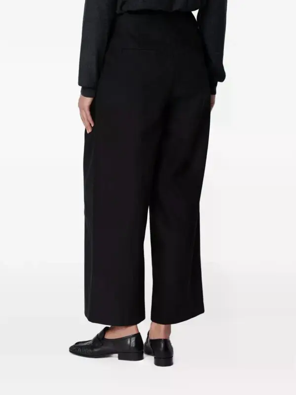 Source Unknown Leiko Pleated Cropped Trousers