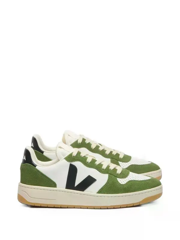VEJA V- Leather Sneakers - Green
